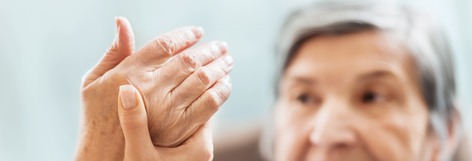 Expert Hand Therapy Services | YOA